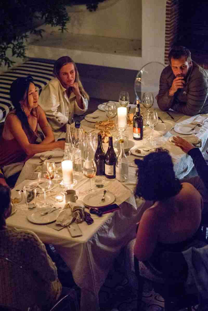 Top Dinner Party Games for Memorable Adult Gatherings